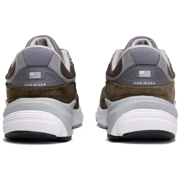 NEW BALANCE 990 V6 True Camo Sneakers - True Camo/white