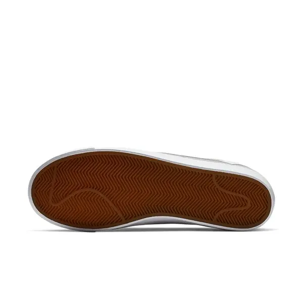 Nike Blazer Low Gt Sb Sneakers