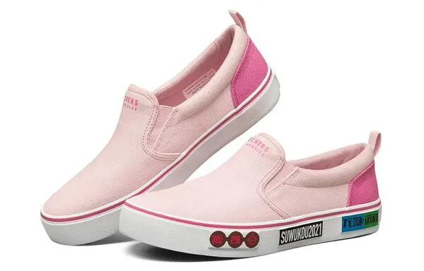 Sketchers Canvas Slip-on Sneakers
