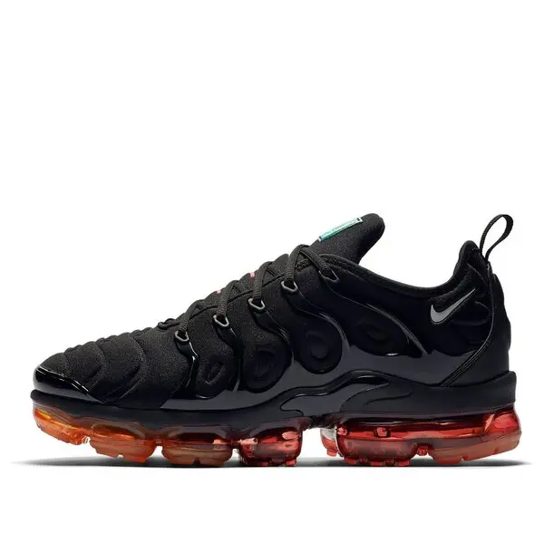 Nike Vapormax Plus - Black