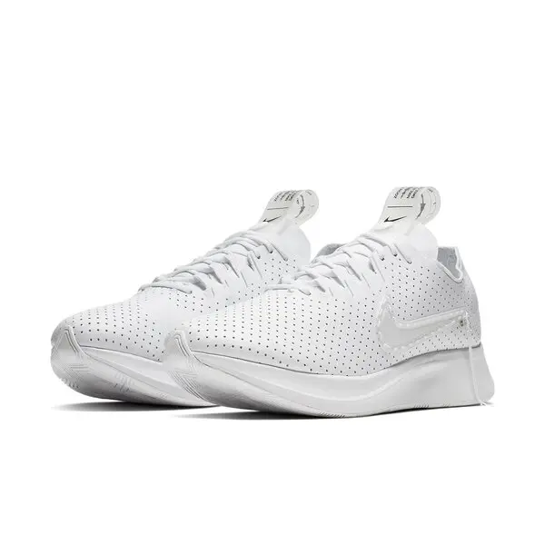 Nike Zoom Fly 2 Sneakers