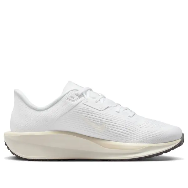 Nike Quest Sneakers - White/sail/chalk