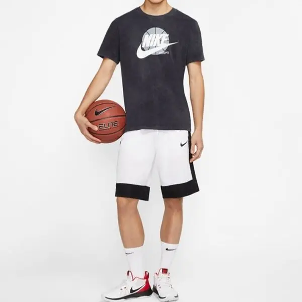 Nike Basketball Graphic T-shirt