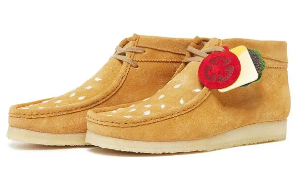 Clarks X Vandy The Pink Wallabee Boots - Yellow/white