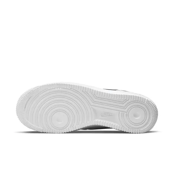Nike Force 1 '07 Essential Sneakers - White/black
