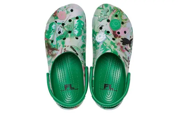CROCS X Futura Laboratories Classic Clog
