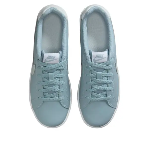 Nike Court Royale Sneakers