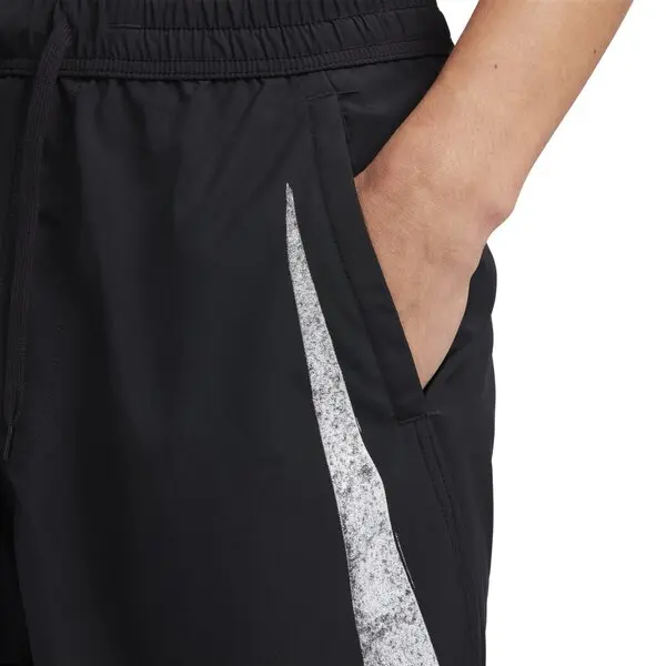 Nike Dri-fit 7" Shorts With Swoosh Graphic