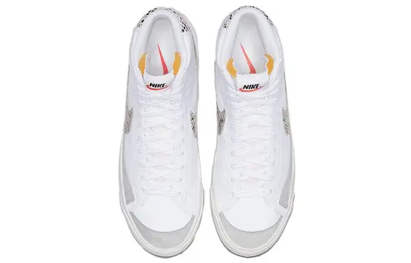 Nike Blazer Mid '77 High Top Sneakers With Snakeskin Detail - White