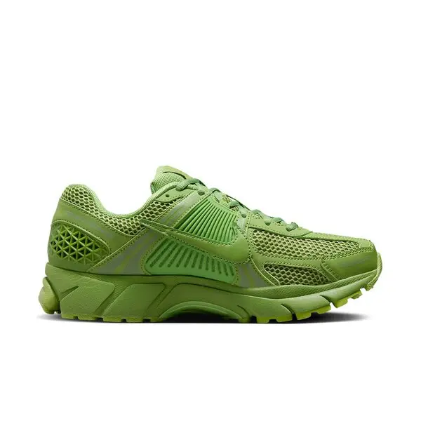 Nike Zoom Vomero 5 Sneakers - Chlorophyll