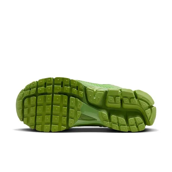 Nike Zoom Vomero 5 Sneakers - Chlorophyll