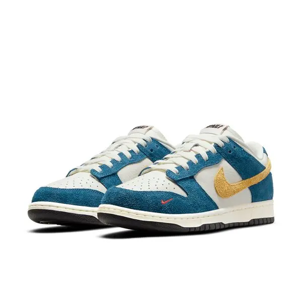 Nike X Kasina Dunk Low '80s Bus Sneakers