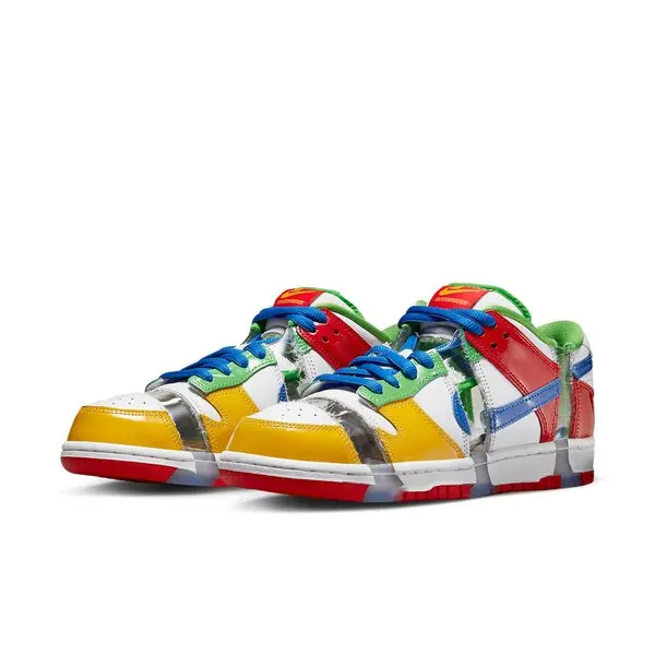 Nike Dunk Low "sandy Bodecker" Sneakers