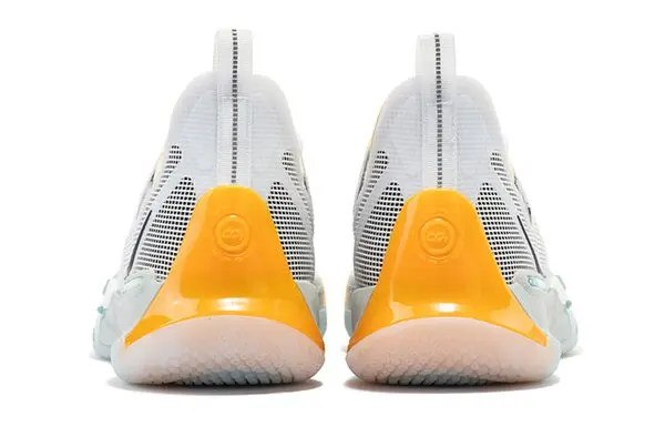 361 DEGREES Burning Force Iso 'speed Of Light' Sneakers - White/yellow