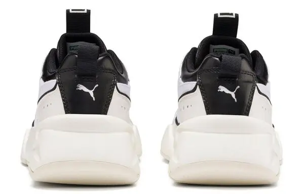 PUMA Nova 2 Sneakers