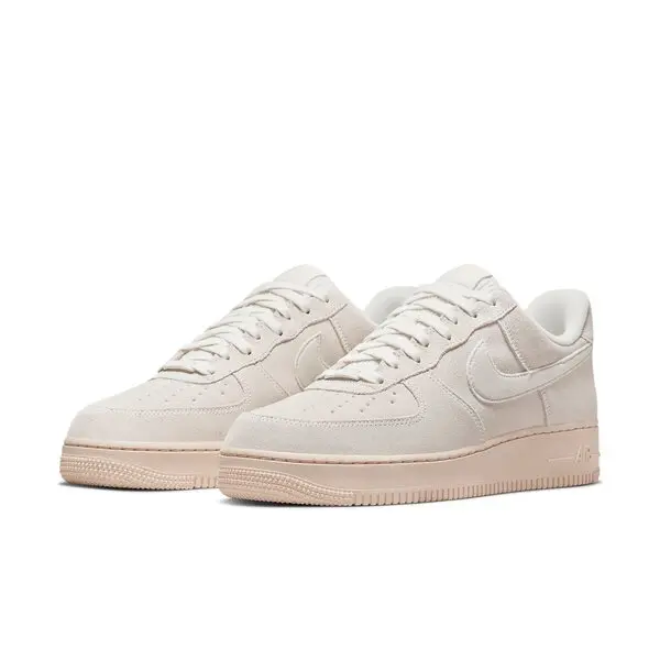 Nike Force 1 Winter Premium Low Top Sneakers - Pink