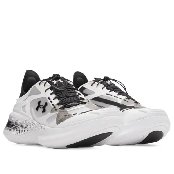 Under Armour Echo Sneakers