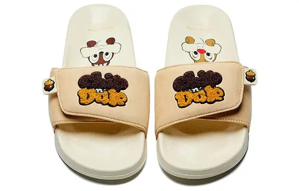LI-NING Soft Light Slipper X Disney Chip N Dale