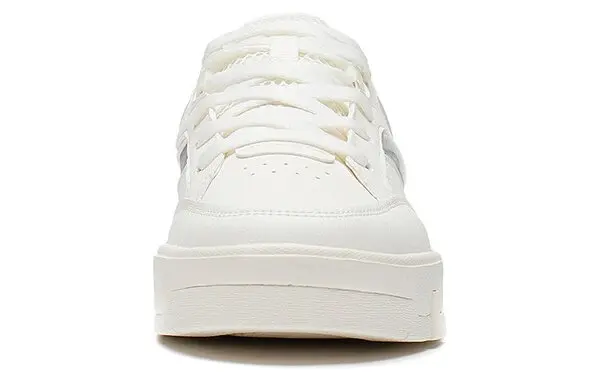 LI-NING Ace Sneakers