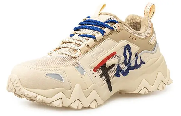 FILA FUSION Fellow Low Top Sneakers