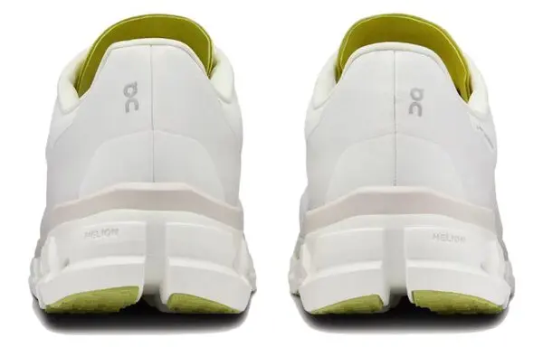 On Cloudflow 4 Sneakers