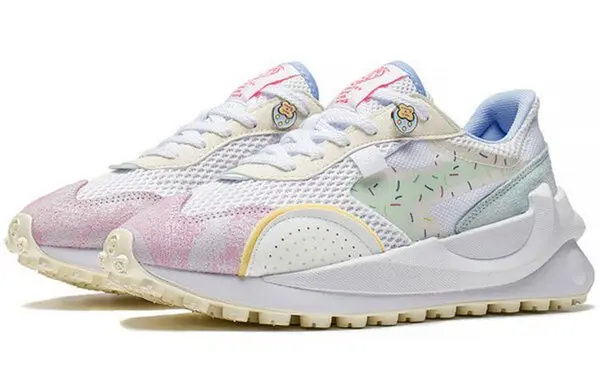 LI-NING Cosmos Athletic Shoes