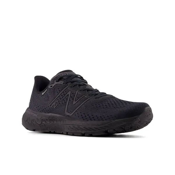 NEW BALANCE Fresh Foam X 880v13 Gore-tex Athletic Sneakers - Black