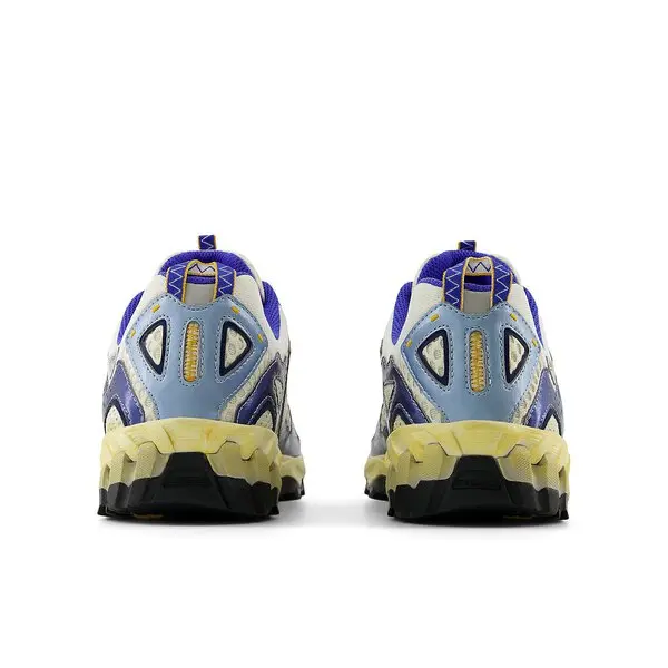 NEW BALANCE 610 X Yeseyesee Sneakers