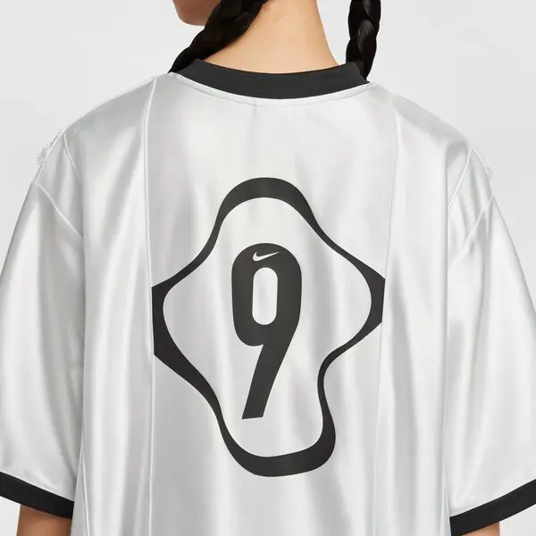 Nike Short-sleeved Relaxed Fit Knit Jersey
