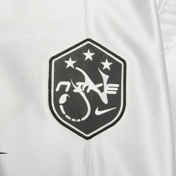 Nike Short-sleeved Relaxed Fit Knit Jersey - Metallic Silver
