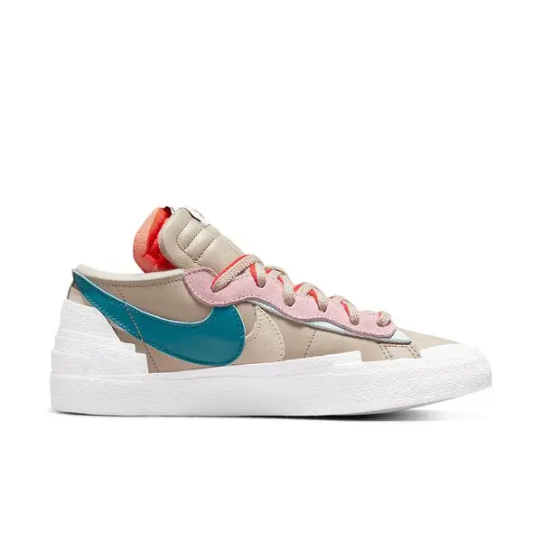 Nike X Sacai X Kaws Blazer Low "reed" Sneakers - /blue/orange