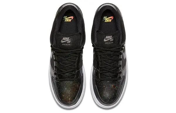 Nike Dunk Low Trd Qs "galaxy" Sneakers - Black/black