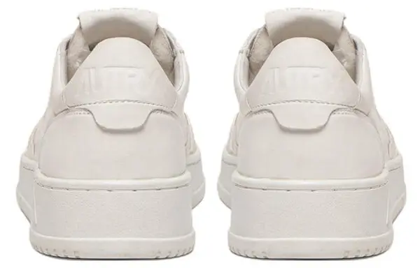 AUTRY Medalist Low Top Sneakers - White