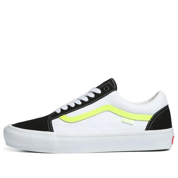 VANS Old Skool Skate Shoes - White/black/green