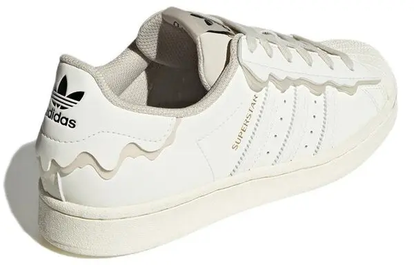 Adidas Superstar Sneakers