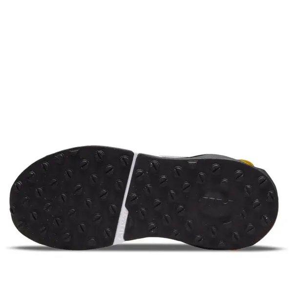 Nike Max 2021 Athletic Sneakers