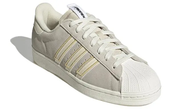 Adidas Superstar Sneakers