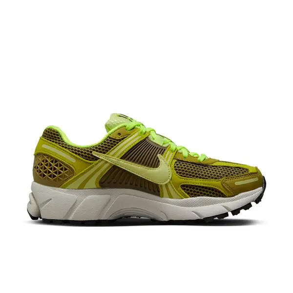 Nike Zoom Vomero "olive Flak - Olive Flak/volt/moss