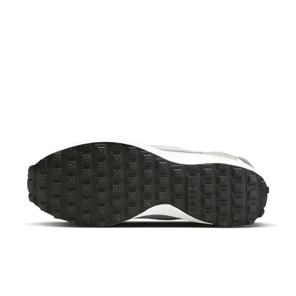 Nike Waffle Debut Low Top Sneakers - Grey
