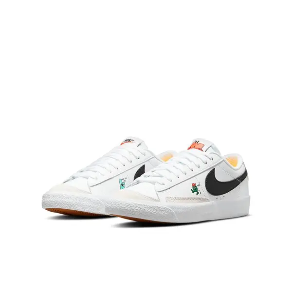 Nike Blazer Low '77 Sneakers