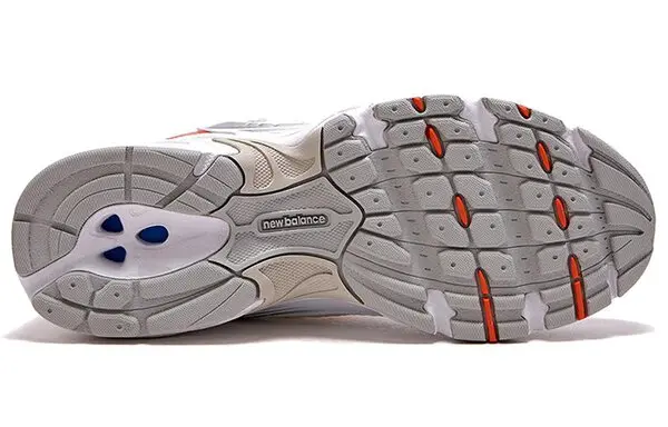 NEW BALANCE 530 Athletic Sneakers - White/silver