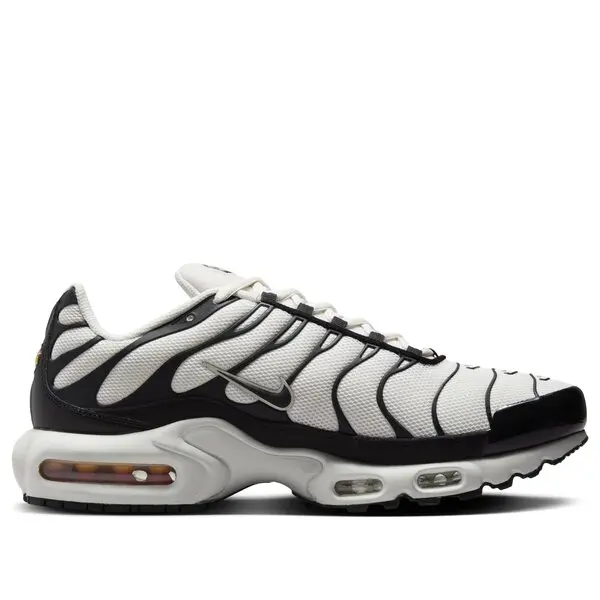 Nike Max Plus Essential - White/black