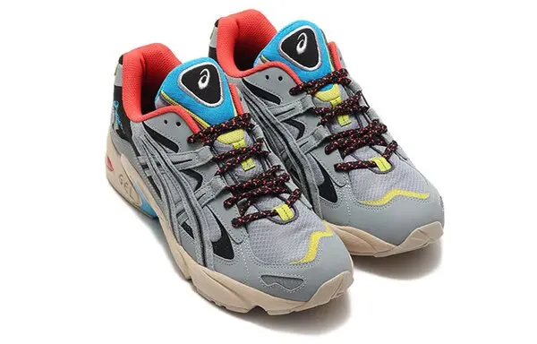 Asics Gel-kayano 5 Og "stone" Sneakers - Grey