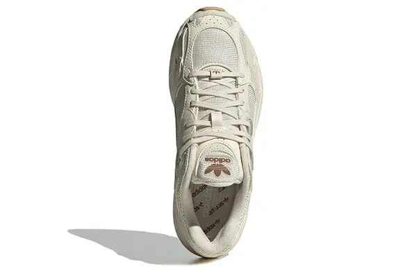 Adidas Originals Astir Sneakers - Cream