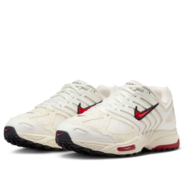 Nike Zoom Pegasus 2005 Sneakers - Black