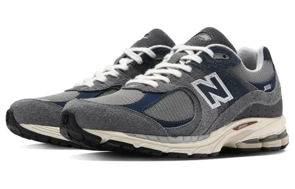 NEW BALANCE 2002r Sneakers - Grey/navy