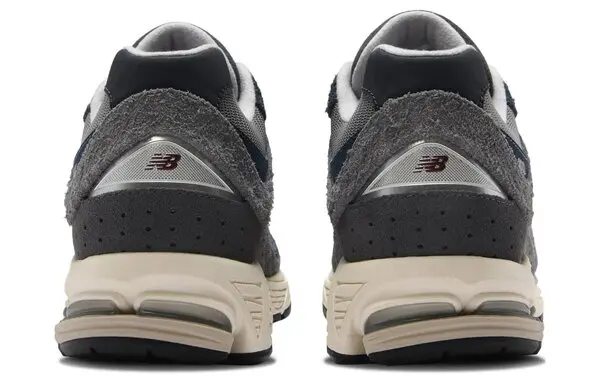 NEW BALANCE 2002r Sneakers - Grey/navy