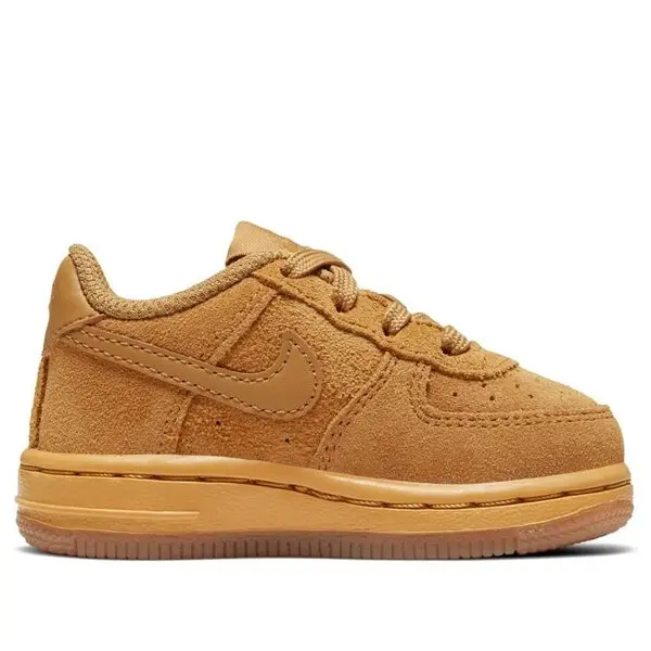 Nike Force 1 Lv8 3 Low Top Sneakers