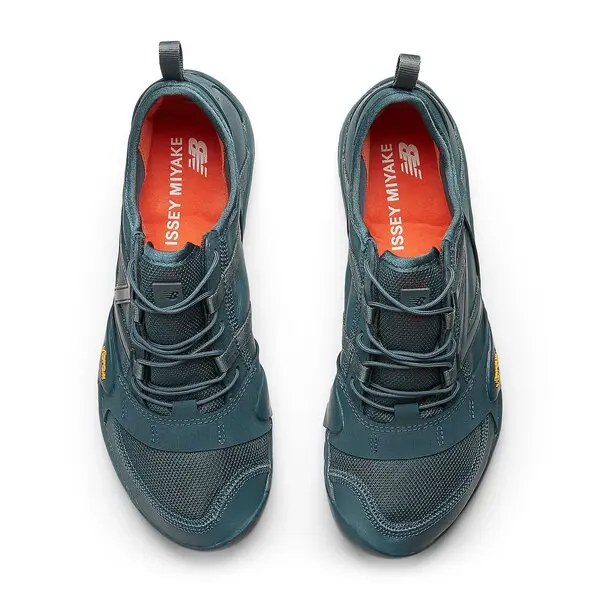 NEW BALANCE X Issey Miyake Low Top Sneakers