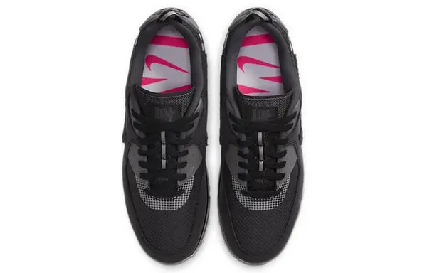 Nike X Undefeated Air Max 90 'anthracite